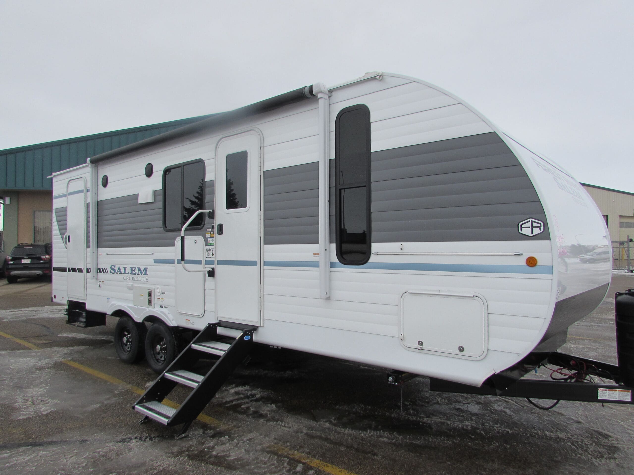 2025 FOREST RIVER SALEM 241BXHL | RVC Navigator: RV Search Engine