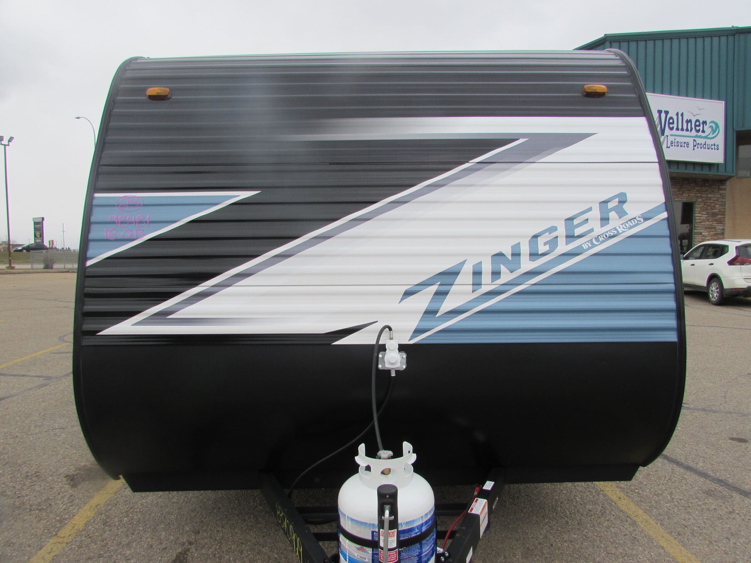 2025 CROSSROADS ZINGER 18QB | Vellner Leisure Products Ltd - RVC Navigator